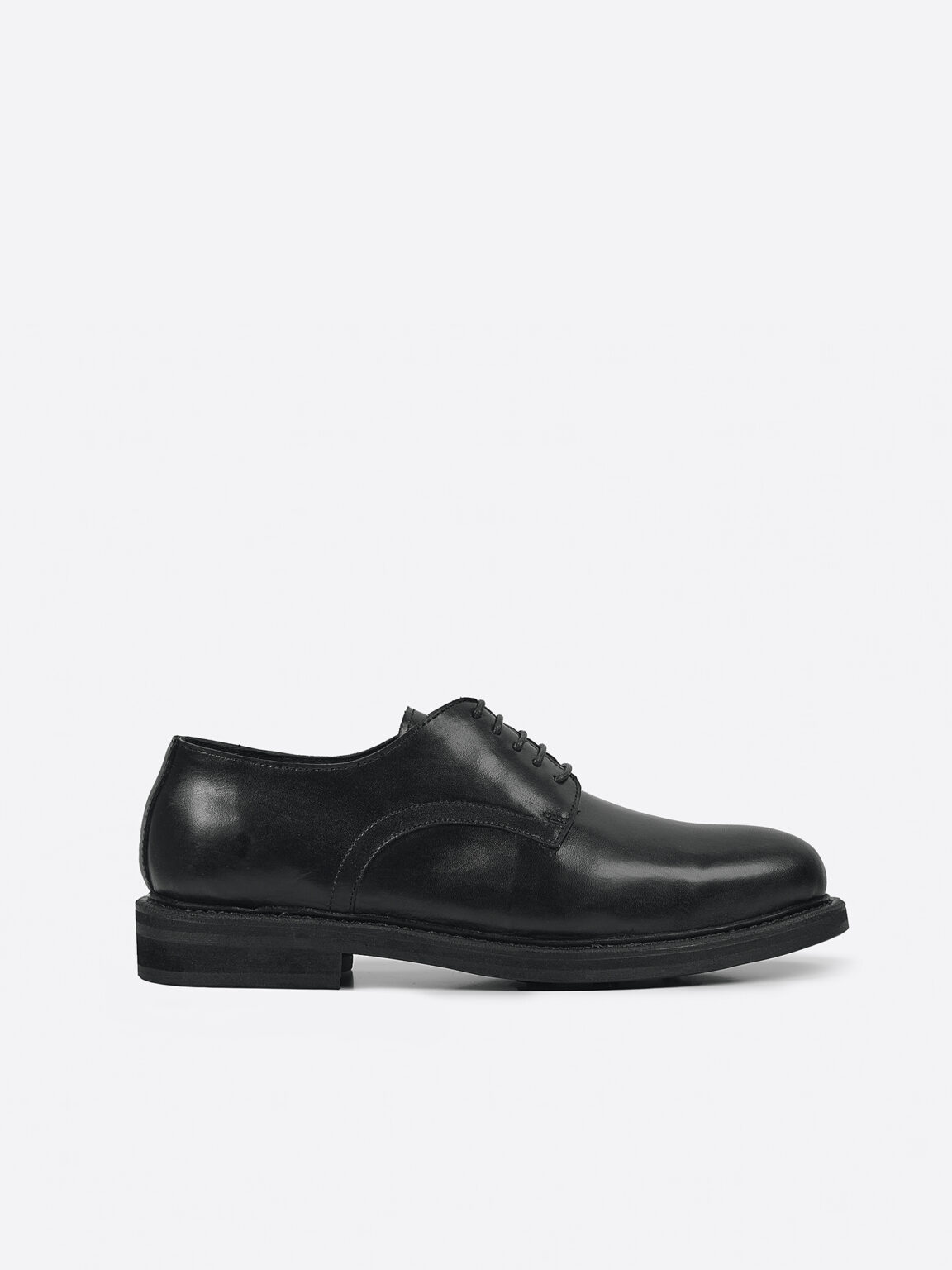 DERBY SHOES WITH SQUARE-TOE IN BLACK LEATHER - TARMOR