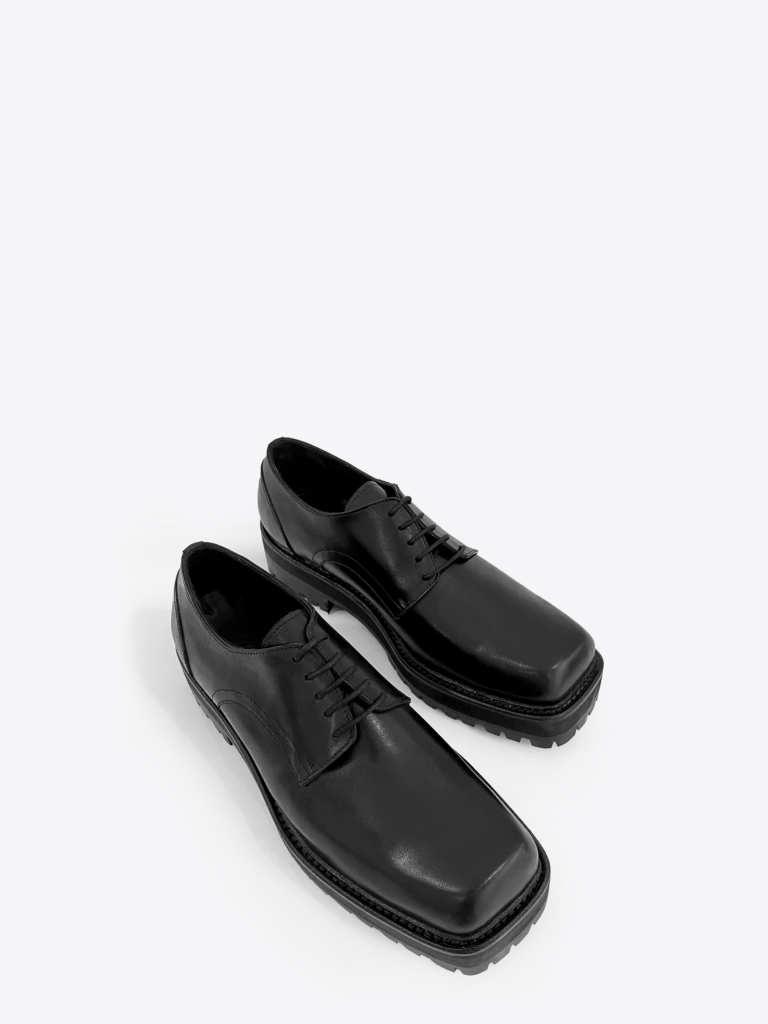 CHUNKY DERBY SHOES WITH SQUARE TOE IN BLACK LEATHER - TMS221102 - TARMOR