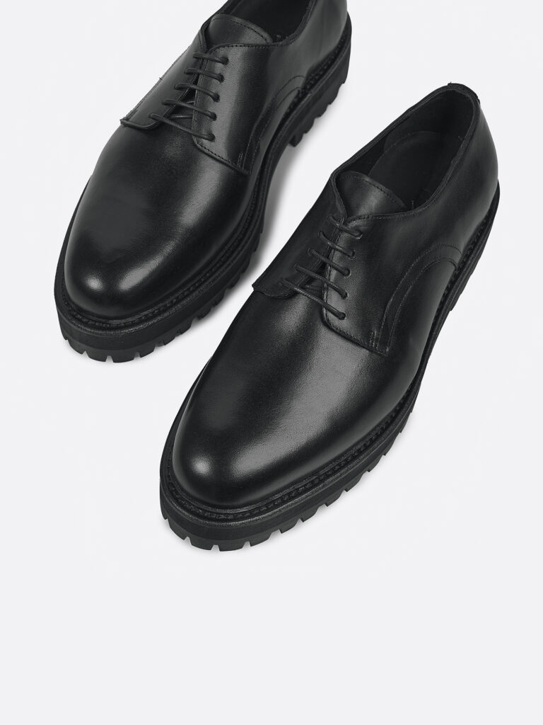 CHUNKY DERBY SHOES IN BLACK LEATHER - TARMOR